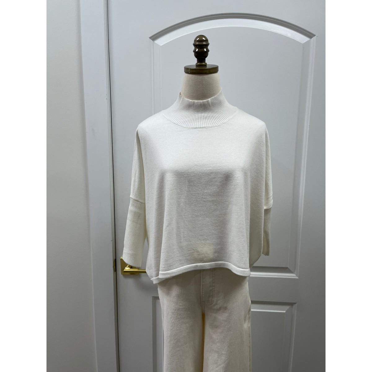 Aja Sweater White | Marj & Lizzie